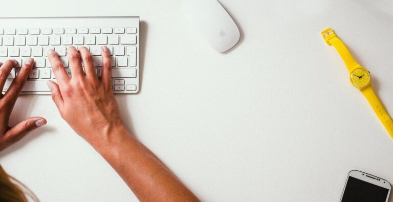 Figma vs Adobe XD : quel outil de design UI choisir en 2025 – Mobilité ...